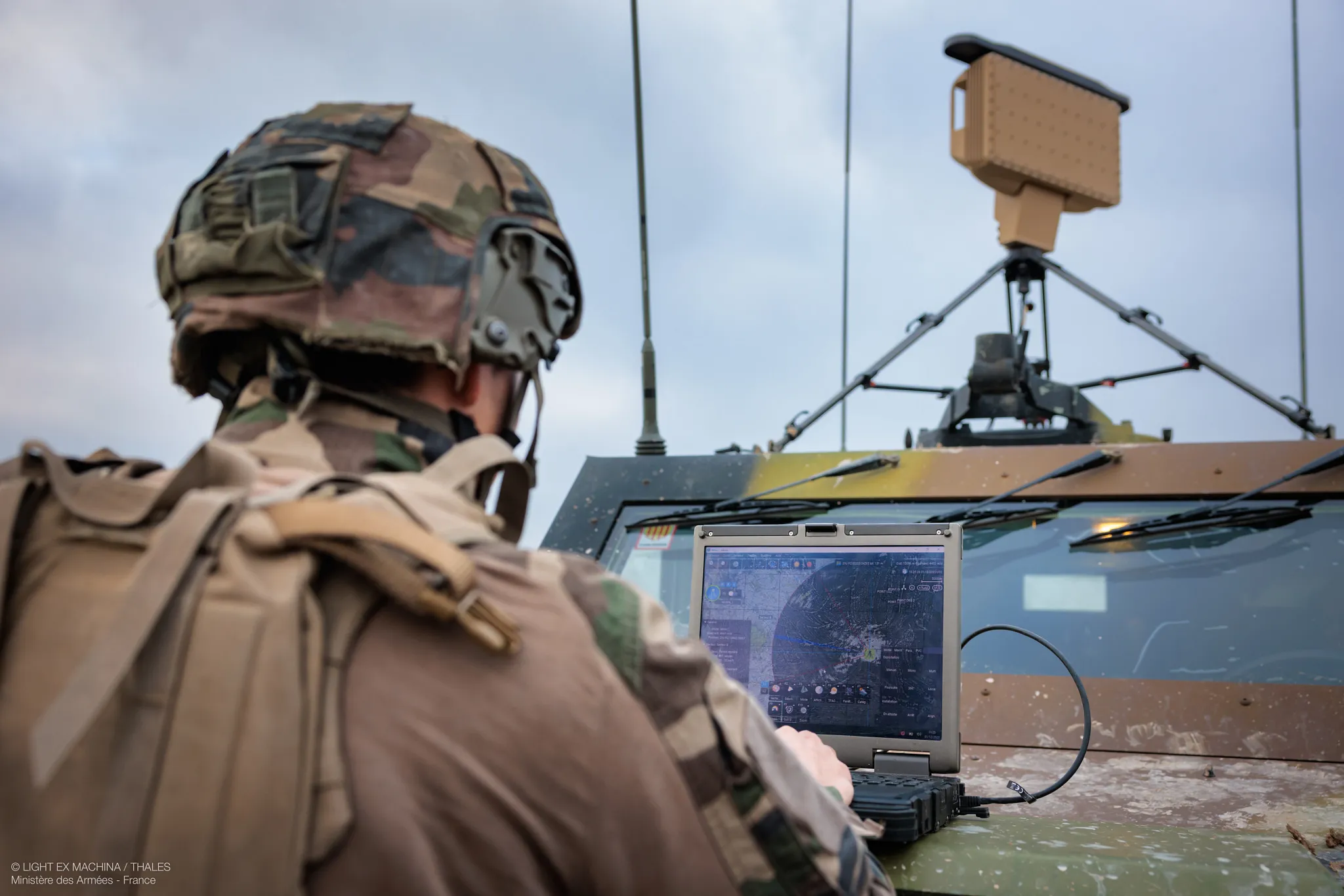 Ground Observer 12 (GO12) | Thales Group